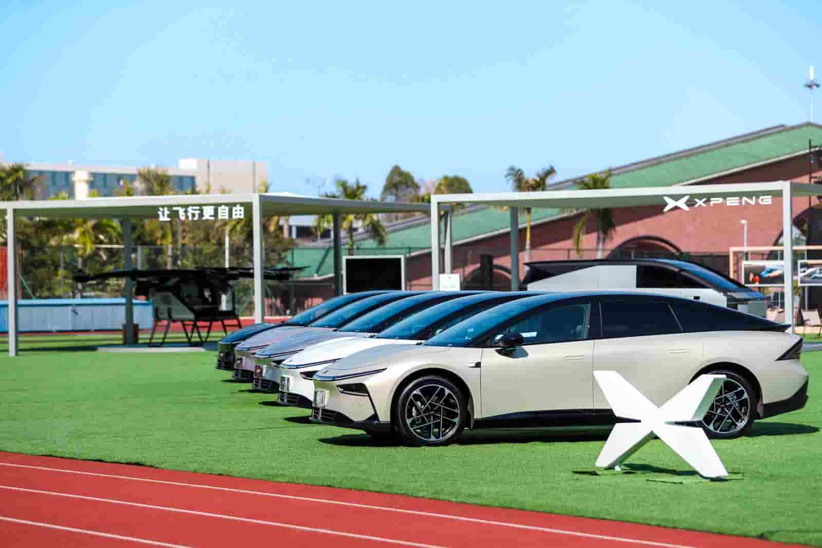XPENG Unveils P7+: The World’s First AI-Defined Vehicle, Setting New ...